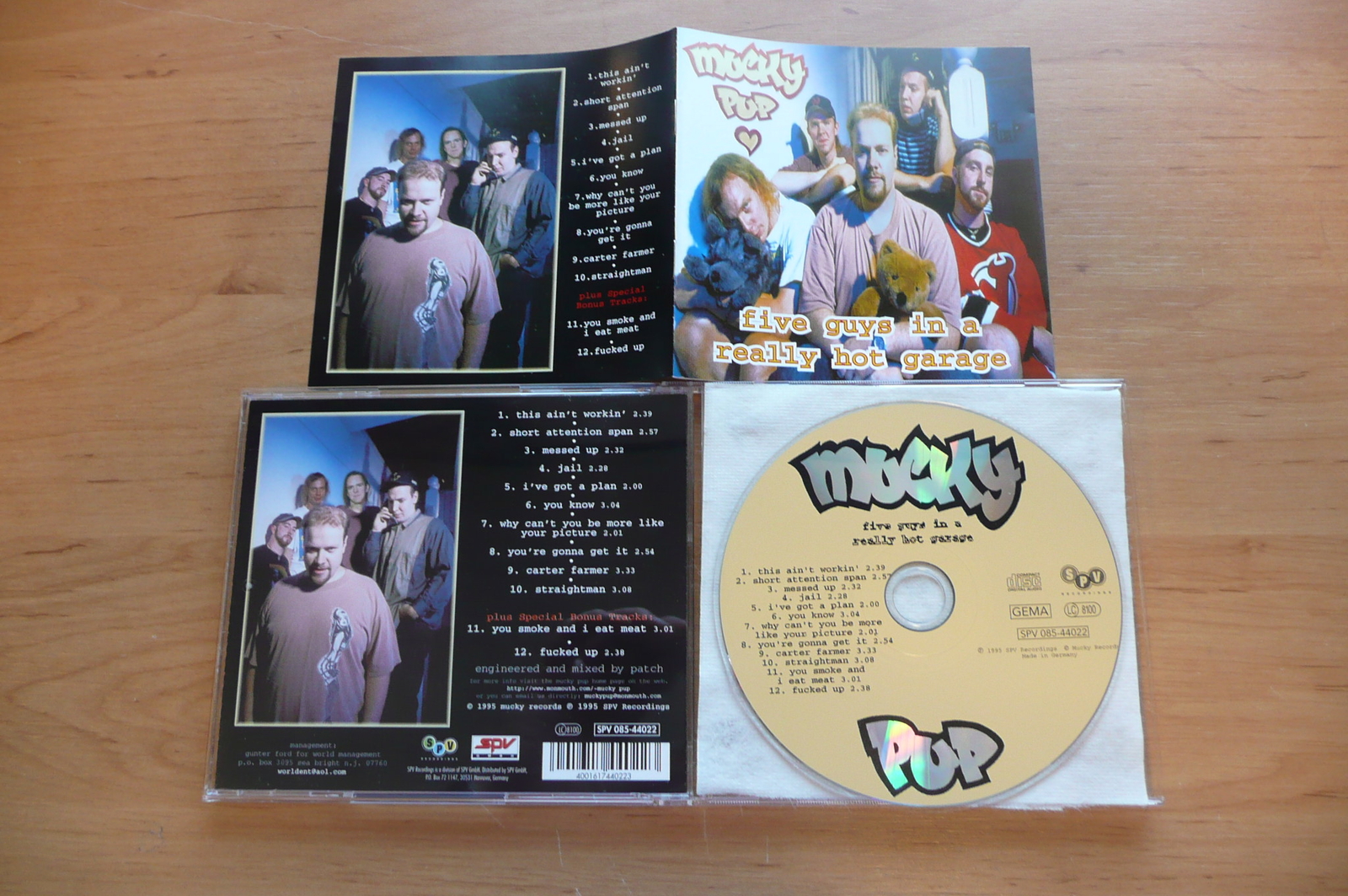 @ CD MUCKY PUP - FIVE GUYS IN A REALLY HOT GARAGE / SPV 1995 / ALT ...
