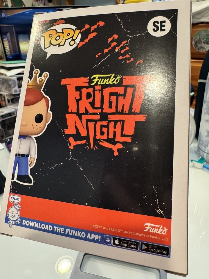 Funko Pop! Vinyl: Freddy Zombie - Fright Night 2022 Limited Edition ...