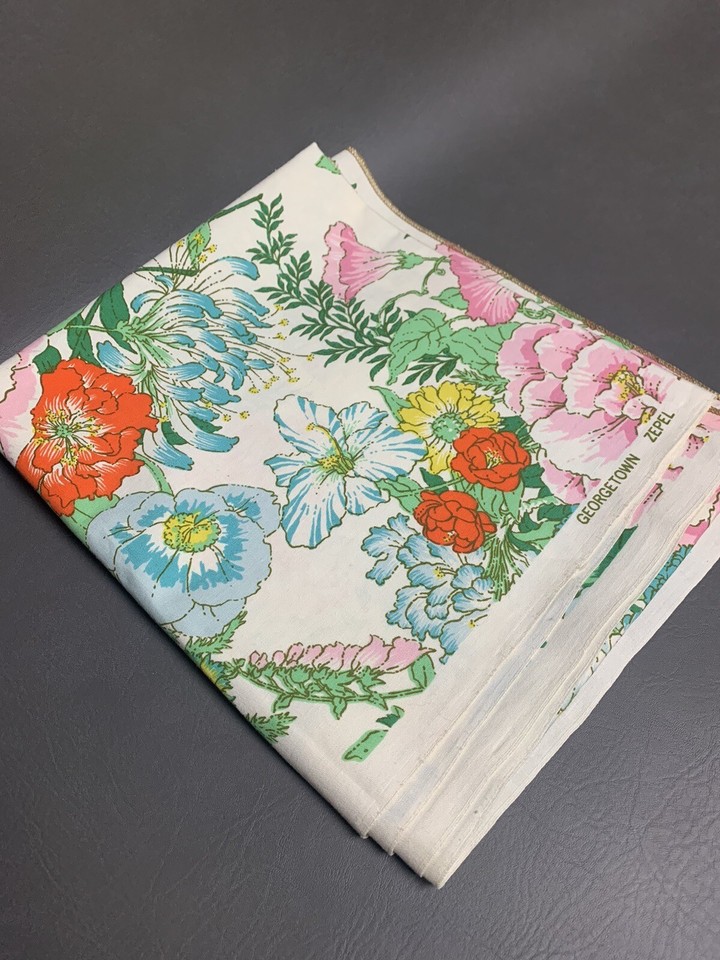 GEORGETOWN ZEPEL Floral 44" X 53" Fabric Material 1970's | eBay