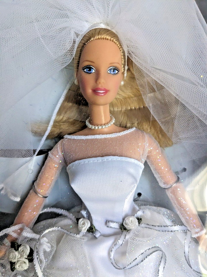 Vintage 1999 Blushing Bride Barbie Blonde NIB Collectible F285211 | eBay
