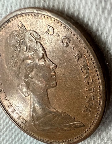 Strike Error - 1965 Canada 1 Cent - Pointed 5, Small Beads | eBay