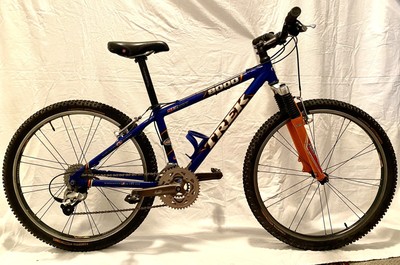 Bicycles - Trek 8000 Mountain Bike - Nelo's Cycles