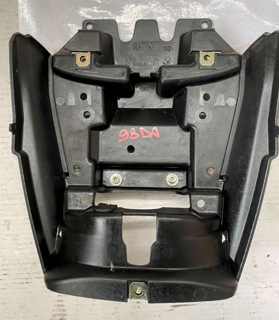 Rumpf Under Teil Hinten BMW F 650 GS 4662 7678906-03 (98DA) | eBay.de