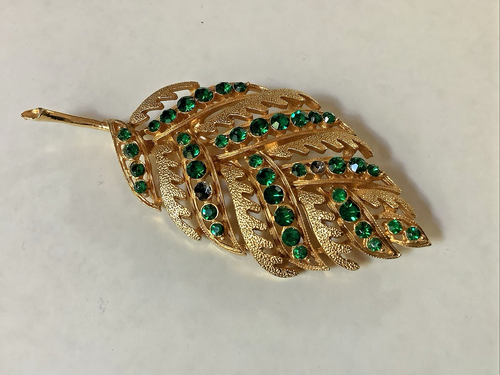 Estate Vintage PM Signed 3" BRUSHED GOLD FEATHER PIN BROOCH Emerald ...