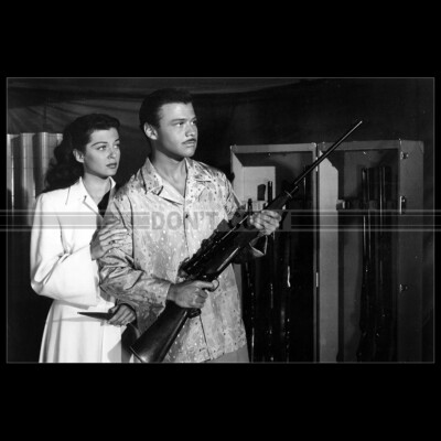 Photo F.024373 TURHAN BEY & GAIL RUSSELL (SONG OF INDIA) 1949 | eBay