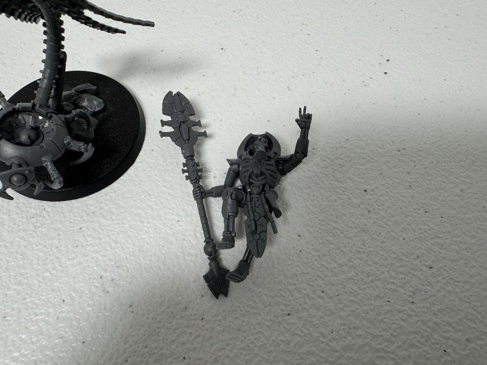 Warhammer 40K 40000 Necrons Necron Chronmancer good cond 11425 A | eBay