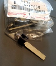 6951516110 Genuine Toyota Key Master 69515-16110 for sale online | eBay
