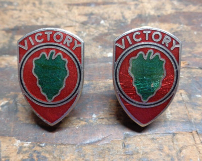 pre Vietnam vintage US Army 24th Infantry Division VICTORY DI pins ...