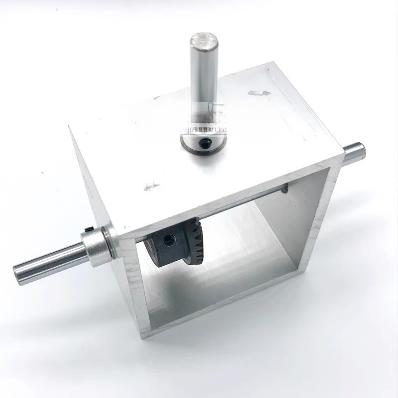 Right Angle Drive Bevel Gear Box 90° Reversing Mechanical Angle ...