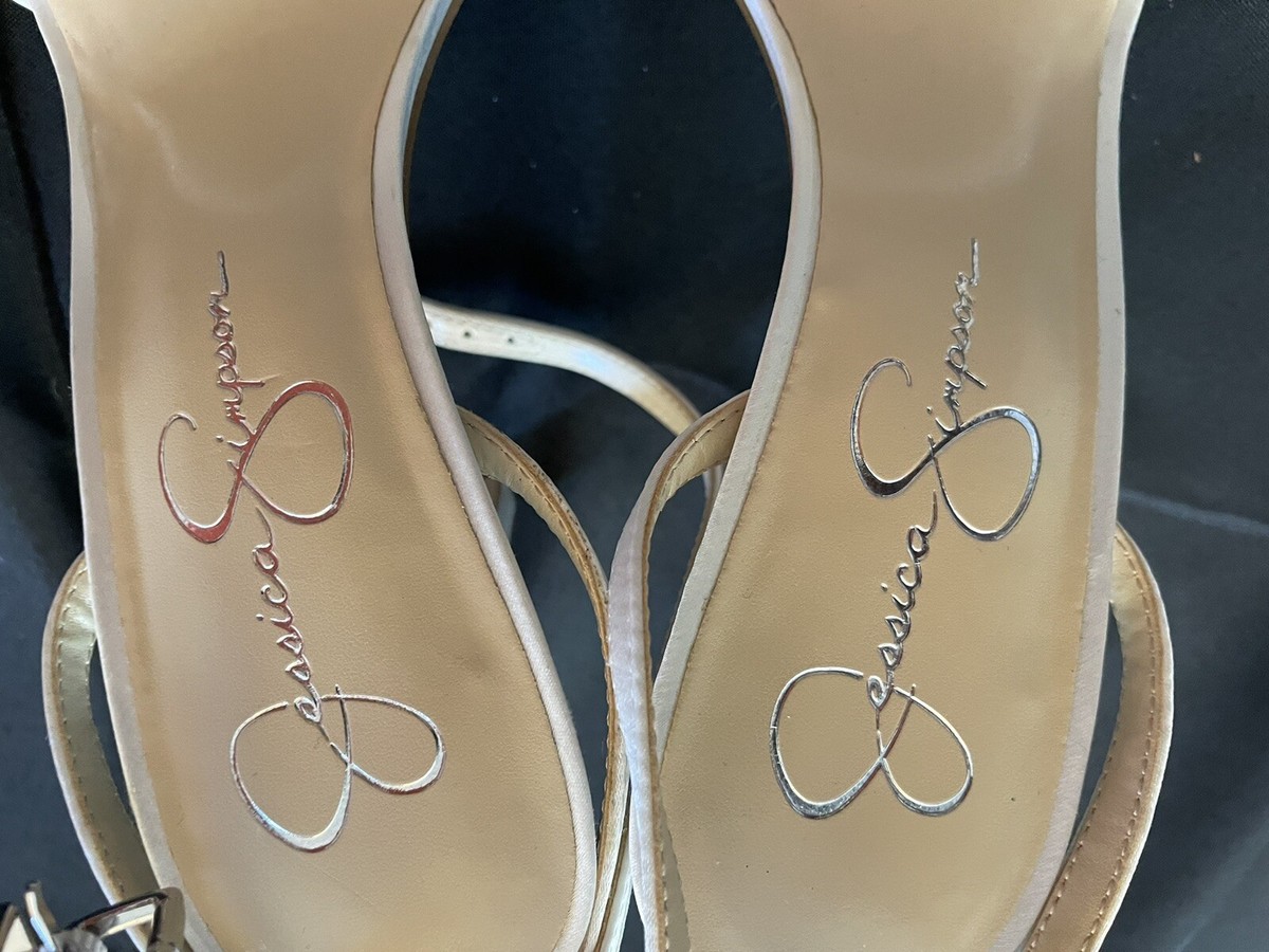 Jessica Simpson White Flip Flops Jessica Simpson Women's Coyrie Sandal