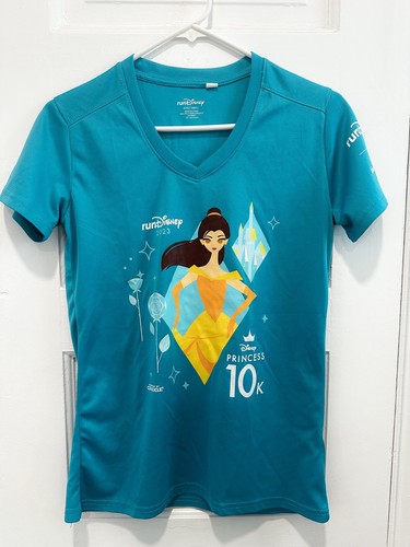 Run Disney Princess 10K Race Shirt Walt Disney World 50th Belle - Small ...