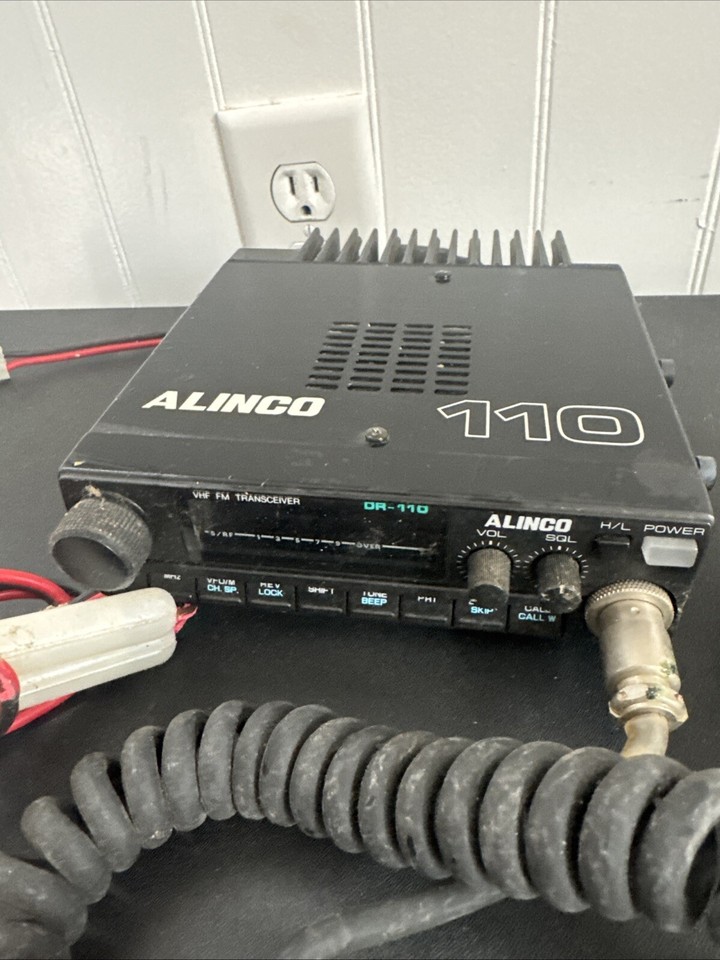 Alinco DR-110T 110 2 Meter Mobile Transceiver Ham Radio 45W Mic Cord As ...