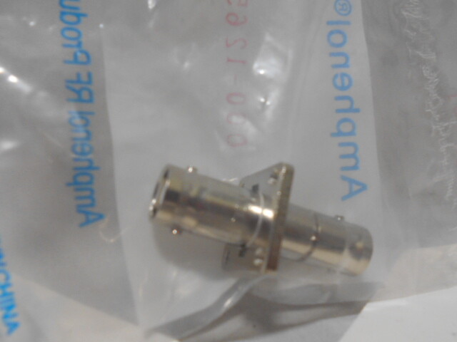 Amphenol 000-12650 4 Hole Square Flange MHV Connector - New In Box | eBay