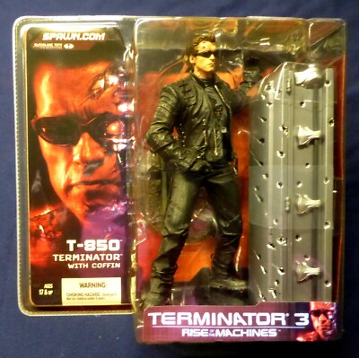 T3 T-850 Terminator Figure Coffin New 2003 Schwarzenegger McFarlane ...