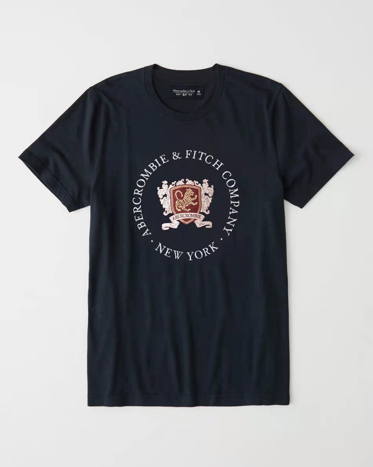 Abercrombie & Fitch Embroidered Crest Logo Men's Peppy T-Shirt Green ...