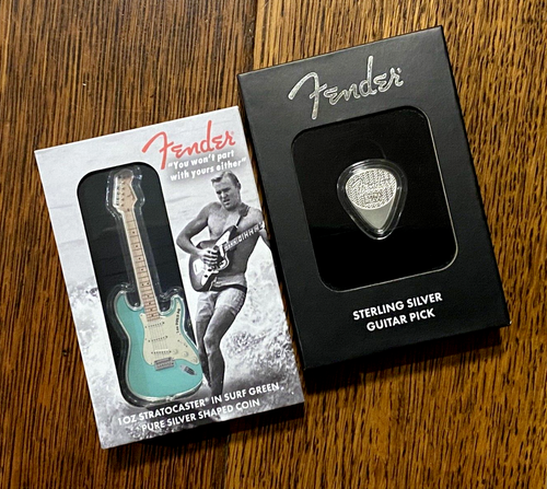 Fender Stratocaster 2022 999.9 1 oz Silver Guitar & 2021 Silver 5g Pick ...