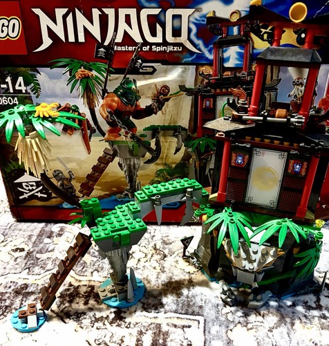 LEGO Ninjago Tiger Widow Island 70604 Set With Box and Manual, 99% ...