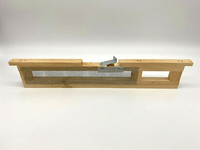 Requeening Frame Langstroth Bee Hive Introduce New Queen | eBay