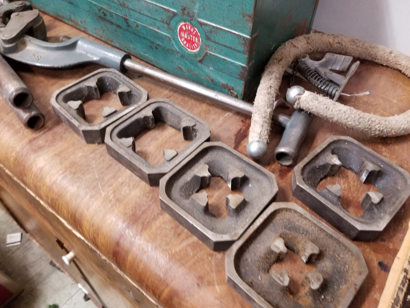 Lot of Vintage Pipe Threading Tools with Toolbox | eBay