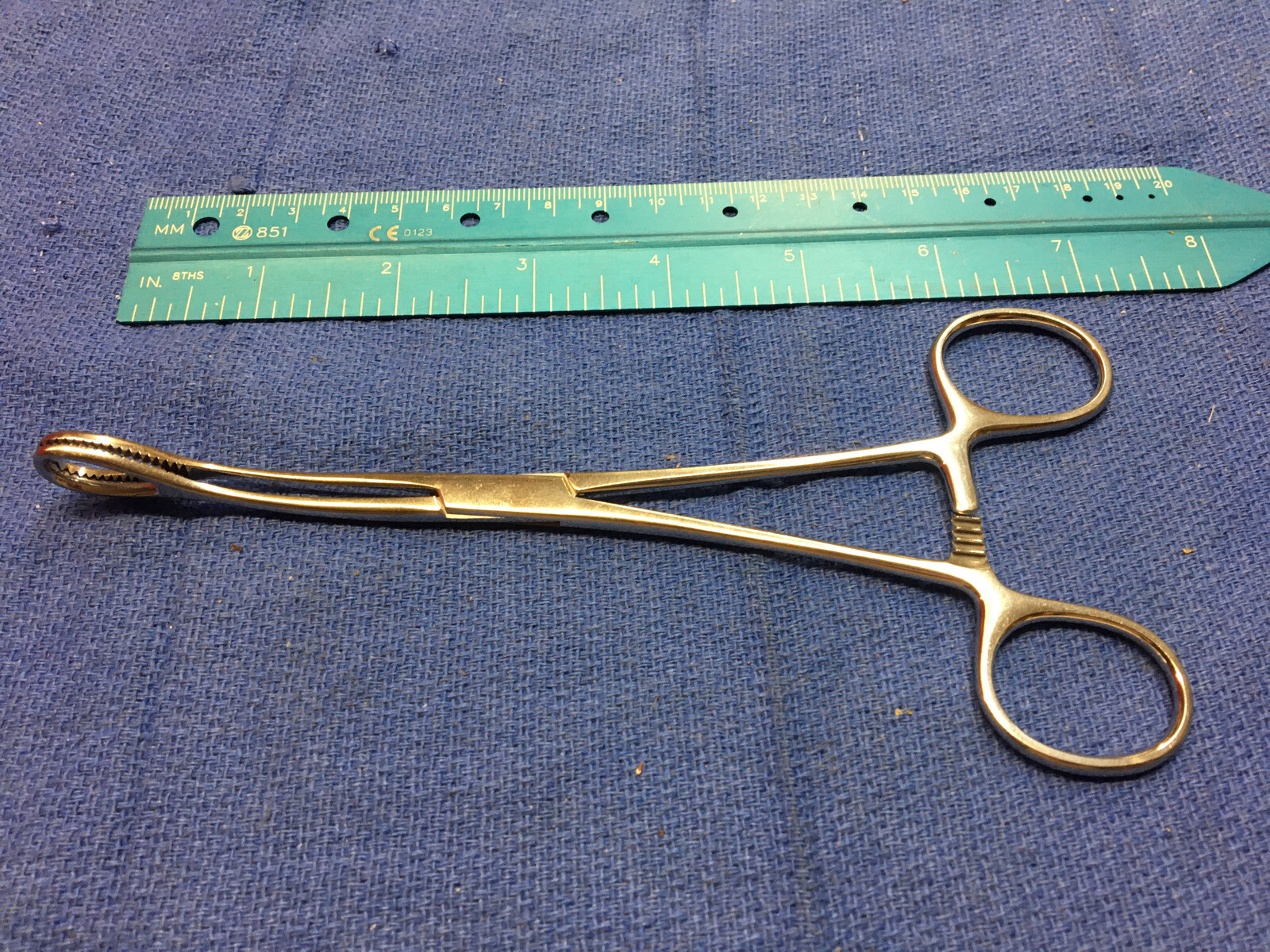 Codman 32-6011 Sponge Forcep, Curved, Serrated, 7" | eBay