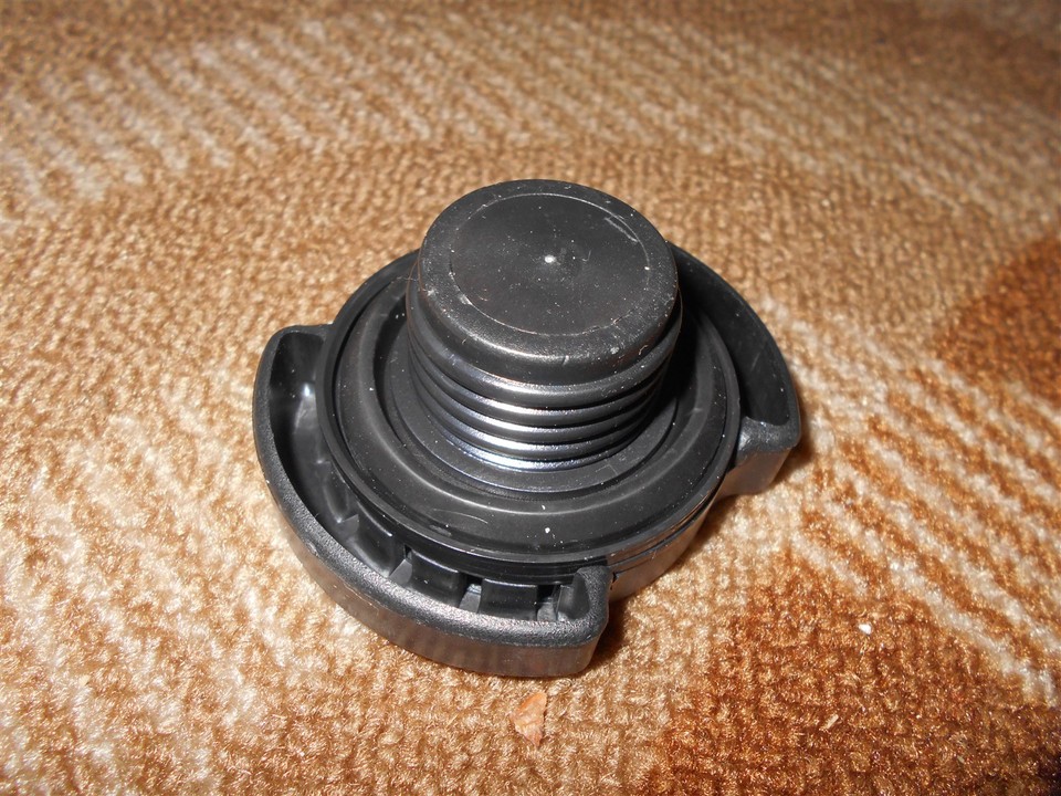 FORD 331 HIGH PERFORMANCE 302 5.0L STROKER ENGINE 331HP EMBLEM OIL CAP ...