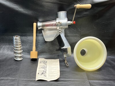 VTG Victorio No. 200 Food Strainer Tomato Sauce Juicer Puree w/ Box USA ...