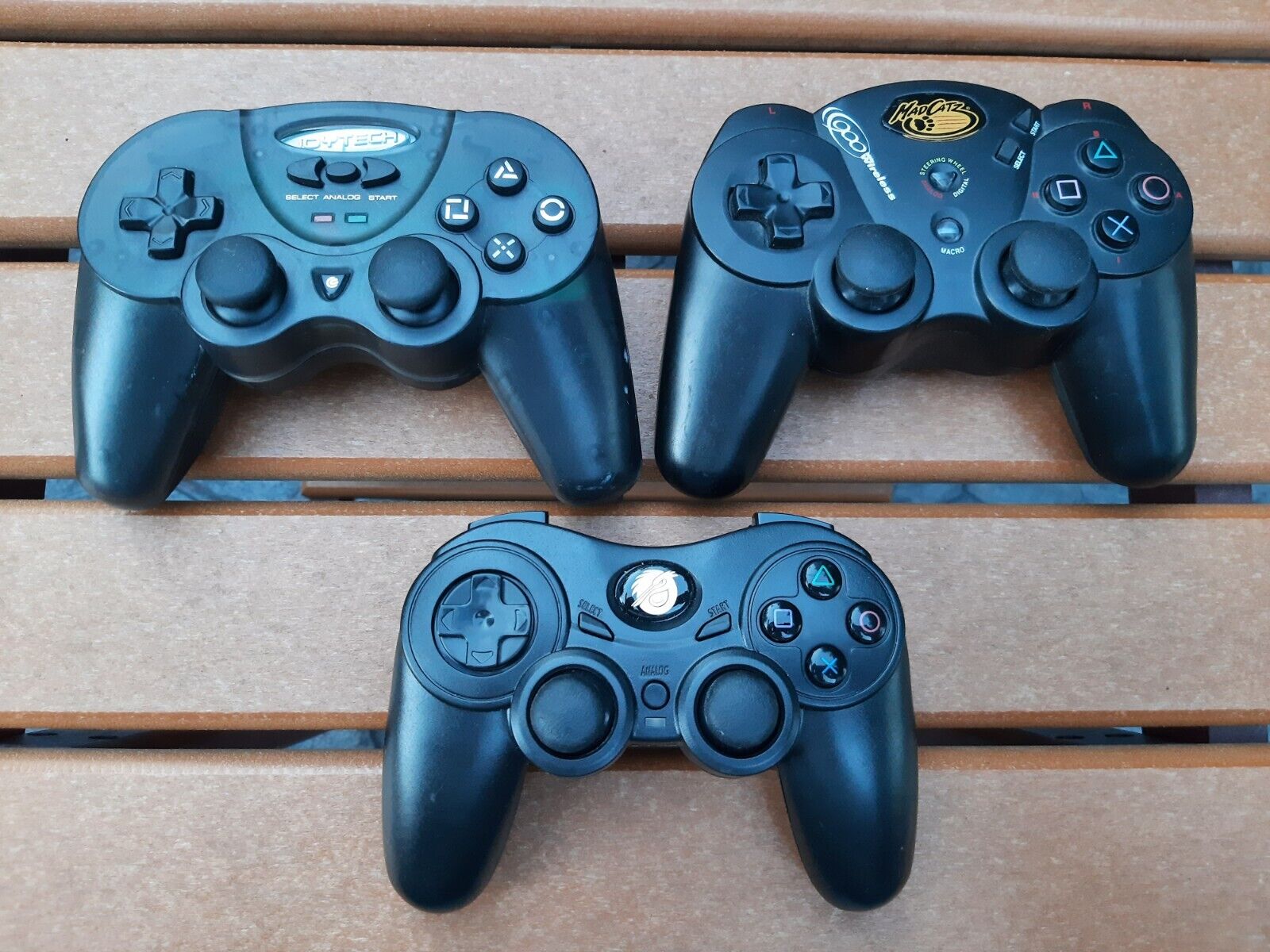 Lot of 3 PlayStation Wireless Controllers - MadCatz, Pelican, Joytech ...