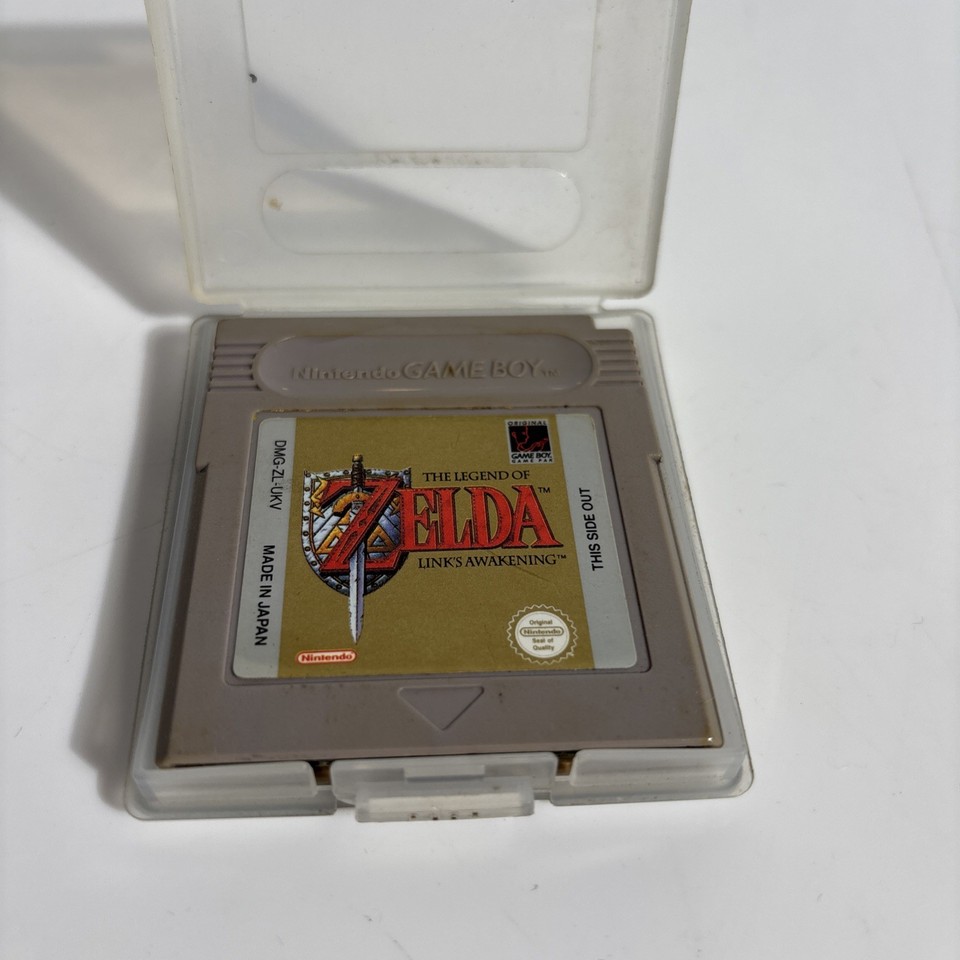 The Legend of Zelda: Link's Awakening - Cart & Manual - Game Boy ...