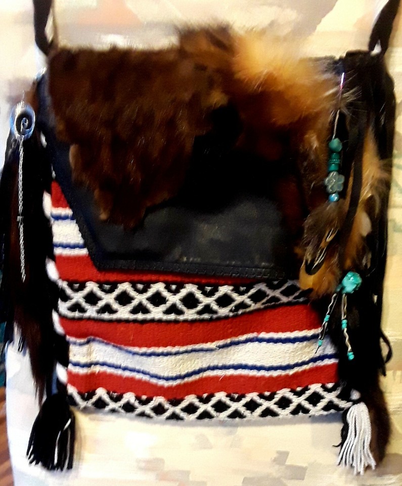 Native American Made Purse /Tote with Mink, Fox,Raccoon Face, hideaway ...