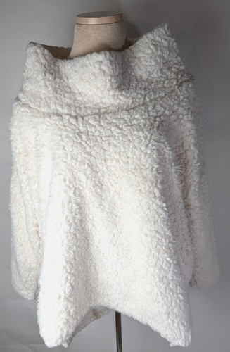 Mon,Tue,Wed,Thurs,Fri,Sat,Sun Anthropologie Women Faux Fleece Sweater ...