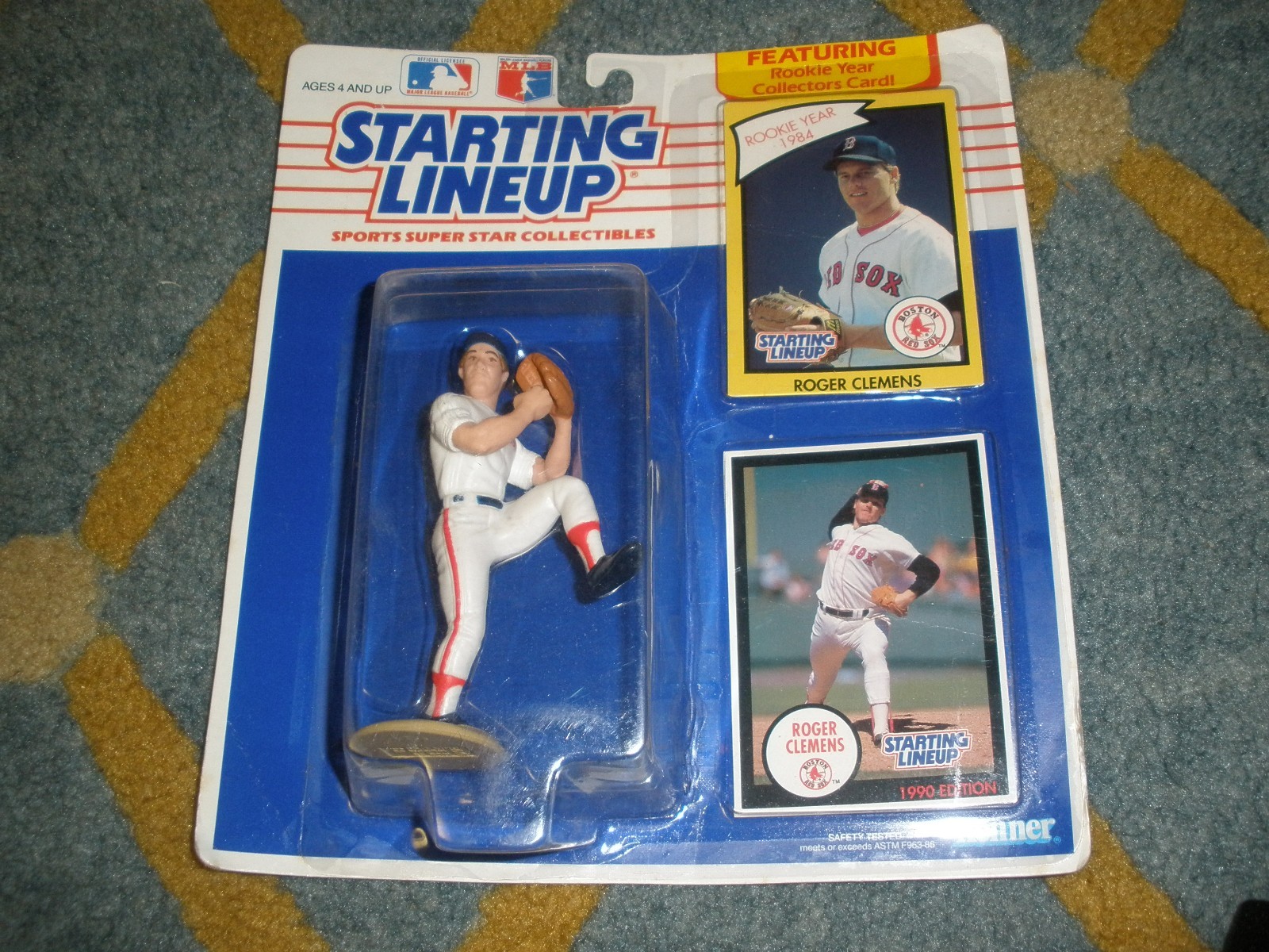 STARTING LINEUP 1990 ROGER CLEMENS KENNER WITH ROOKIE CARD | eBay