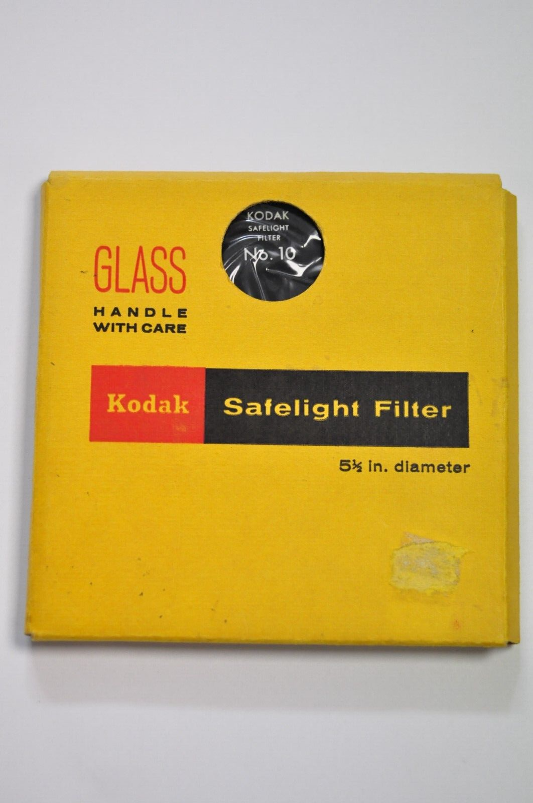 Kodak 5 1/2" diameter #10 safelight filter. Cat. 152 1566. | eBay