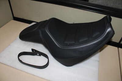 22 HARLEY-DAVIDSON FAT BOB FXFBS 114 OEM FRONT & REAR SEAT | eBay