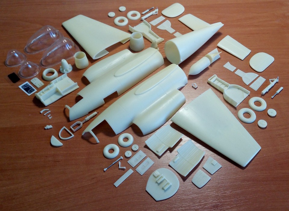 1:32 Henschel Hs-132 Luftwaffe jet dive bomber - Limited edition kit | eBay