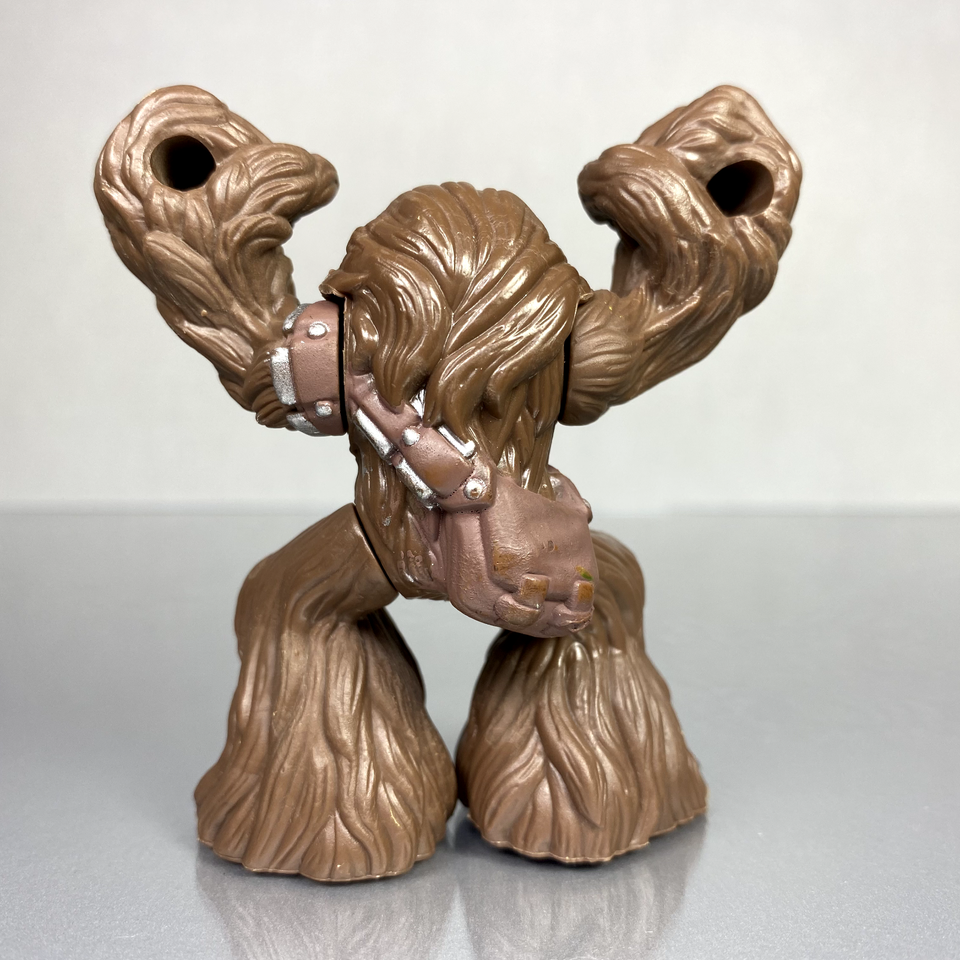 Hasbro Star Wars Galactic Heroes CHEWBACCA figure Wookie w/two closed ...