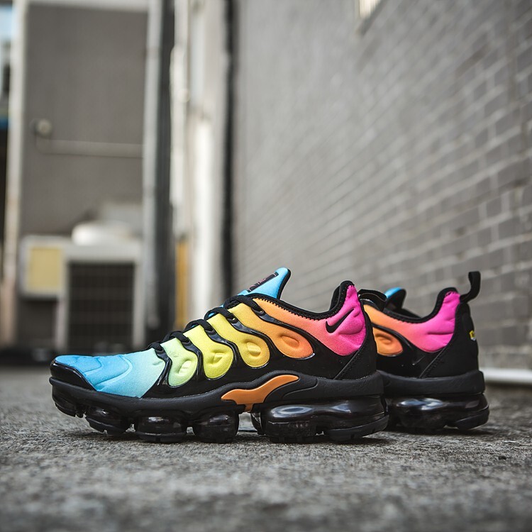 Nike Air Max Vapormax Plus VM Black Rainbow Men's Sizes 7-13