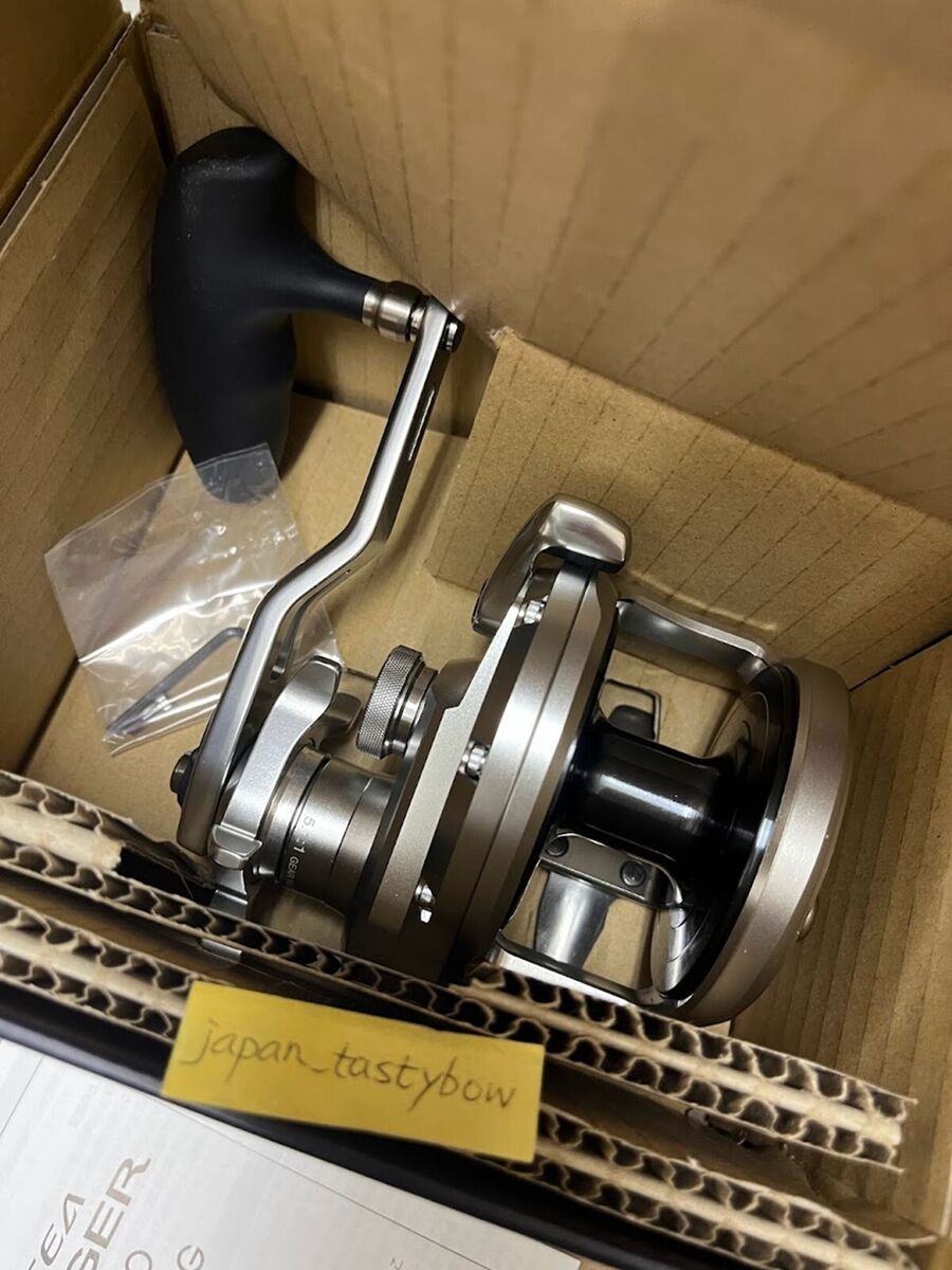 Shimano 20 OCEA JIGGER 4000HG Baitcasting Fishing Reel Made Shimano 20 OCEA JIGGER 4000HG Baitcasting Fishing Reel Made