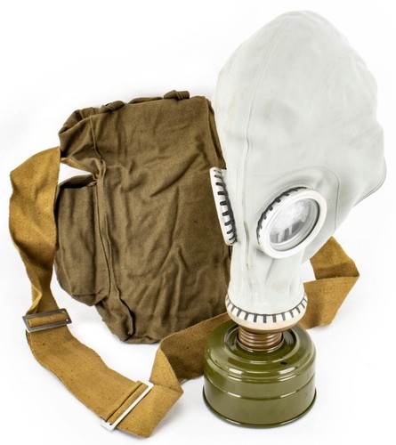 VINTAGE SOVIET RUSSIAN MILITARY GP-5 GAS MASK SET W/ CARRY BAG & FILTER ...