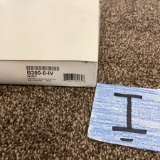 System Sensor B300-6-BP Low Profile Mounting Fire Alarm for sale online | eBay