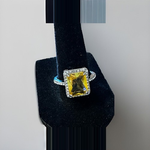 Yellow Bling Emerald Ring Size 8 Original Cost $125 There Is No Black ...