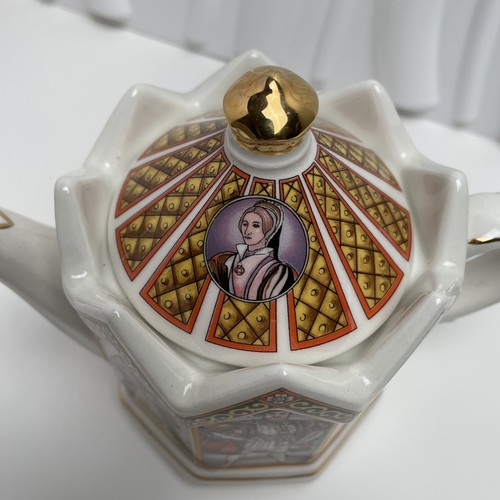 Vintage Sadler Teapot 4440 King Henry VIII And His Six Wives Teapot ...