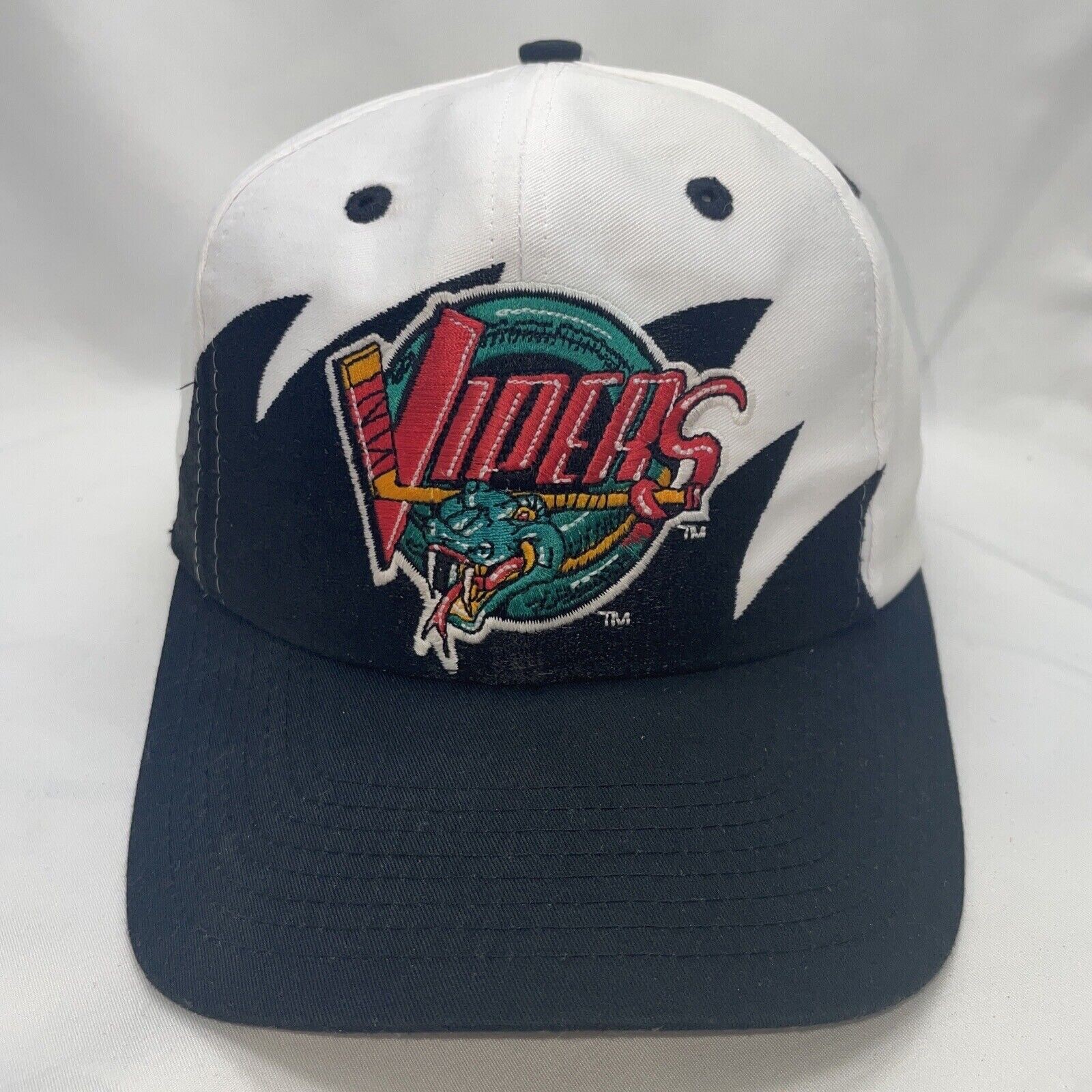 Vintage Logo 7 Detroit Vipers Shark tooth Hat - Gem