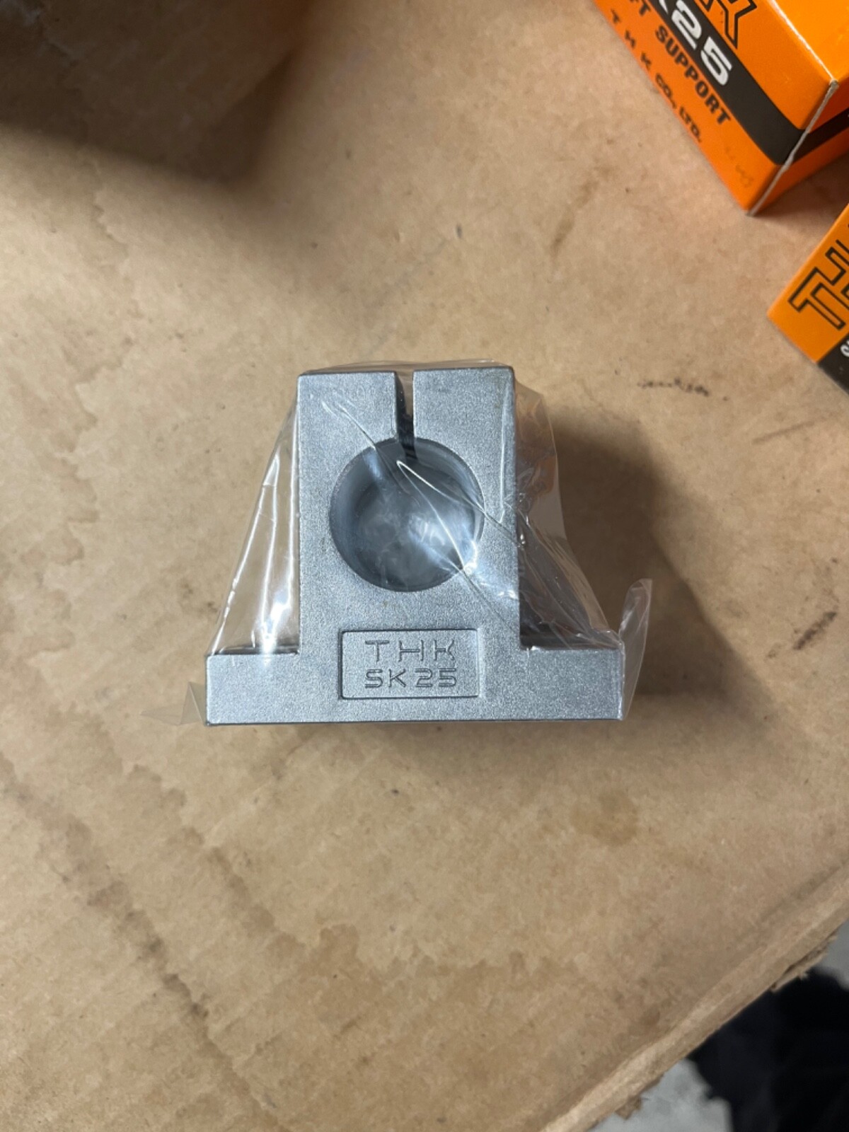 THK SK25 Shaft Support 25mm / 1" Linear bearing rail 2 Bolt Flange ...