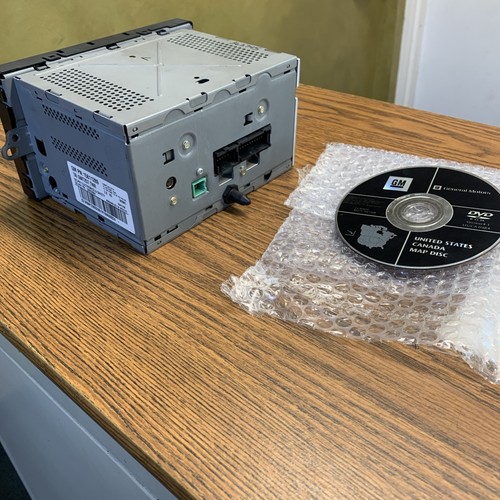 03-07 GM Navigation Radio W/ Nav Disc OEM# 15811289 Requires ...