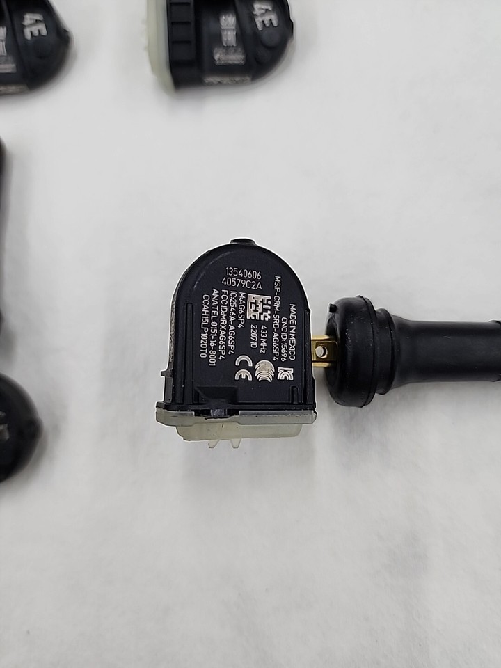 GENUINE GM OEM SET OF 4 BUICK CADILLAC CHEVY TPMS TIRE SENSOR SENSORS ...