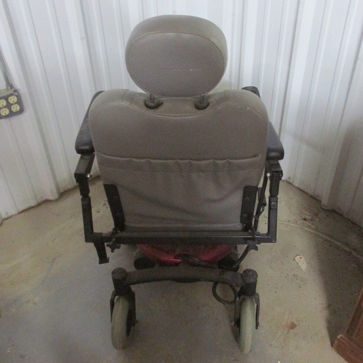 JET 3 ULTRA POWER WHEEL CHAIR NEEDS NEW BATTERY SOLD FOR LOCAL PICK UP ...