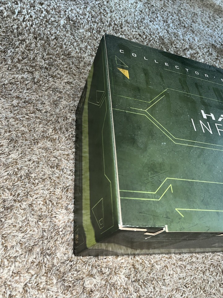 Halo Infinite Collector’s Edition Box Set Xbox Series X and Xbox One ...