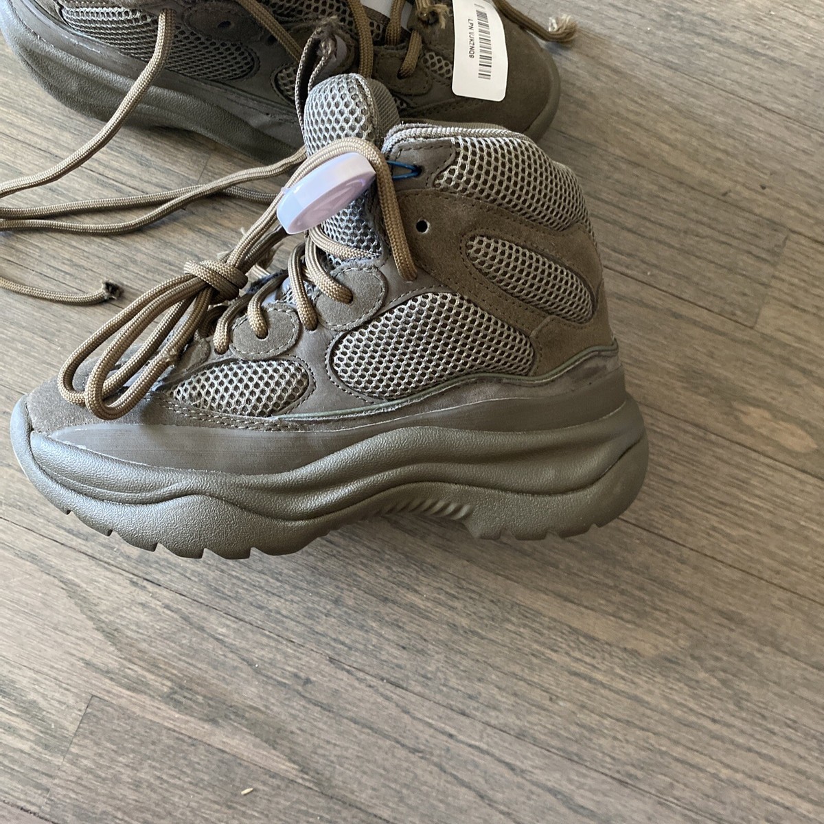 s-l1200.jpg s-l1200.jpg