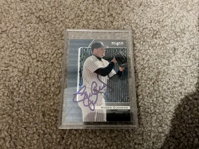 Roger Clemens AUTOGRAPHED Card 1999 Upper Deck Black Diamond AUTO | eBay