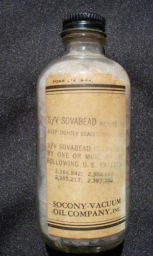 SOCONY Vacuum Oil Company Sovabeads Sealed Bottle Full | eBay